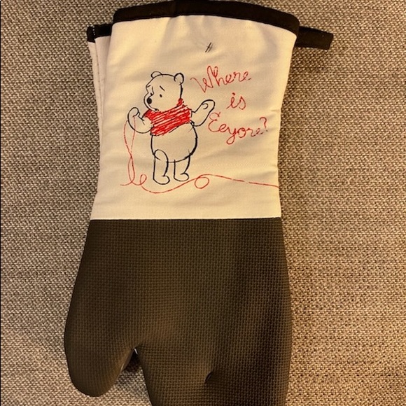 Disney | Kitchen | Disney Winnie The Pooh Where Is Eeyore Oven Mitts | Poshmark